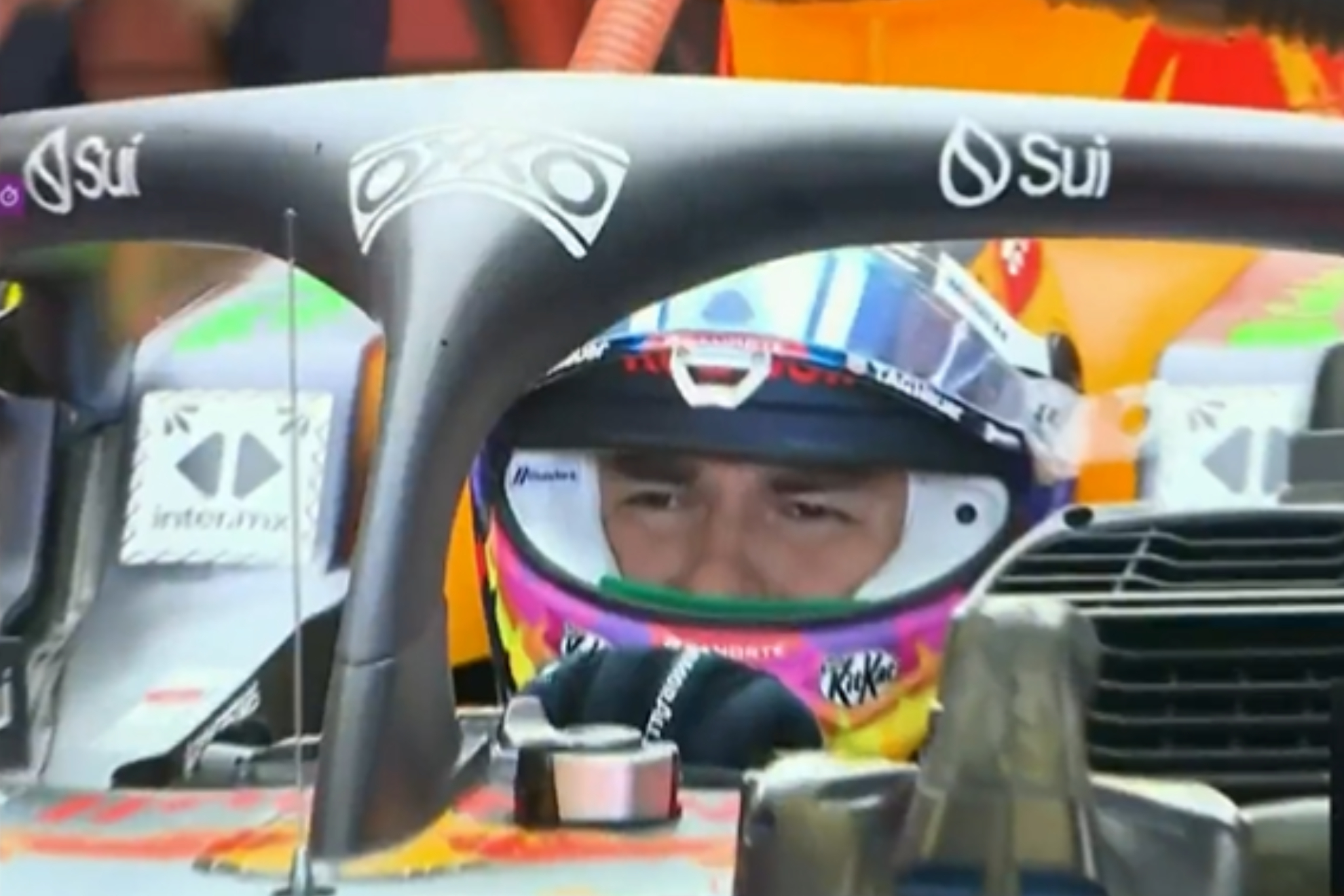 Checo Pérez se lamenta, al borde las lágrimas, quedar fuera del Gran Premio de México | MARCA México