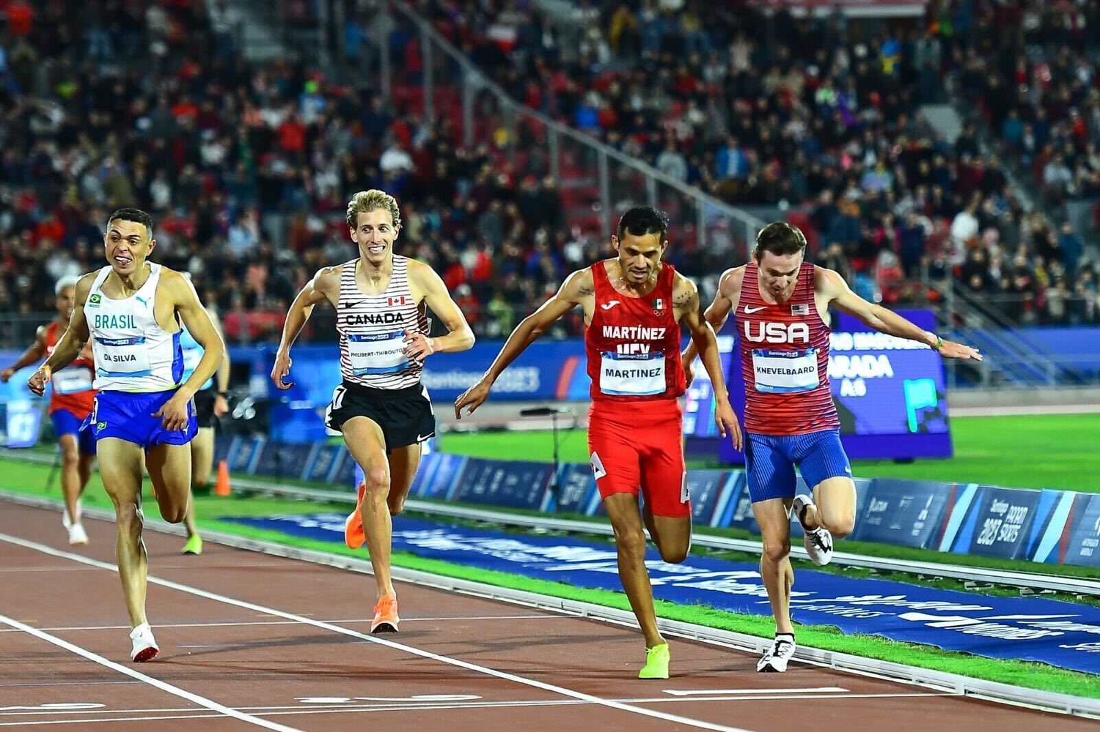 Fernando Martínez gana oro en 5000m en Santiago 2023, pero es descalificado | MARCA México