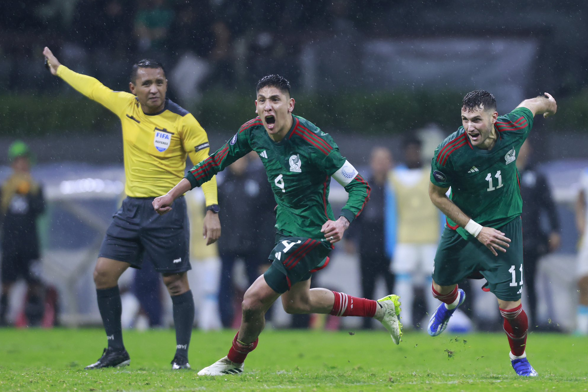 No. 4 - mediocentro defensivo - edson omar... | MARCA.com