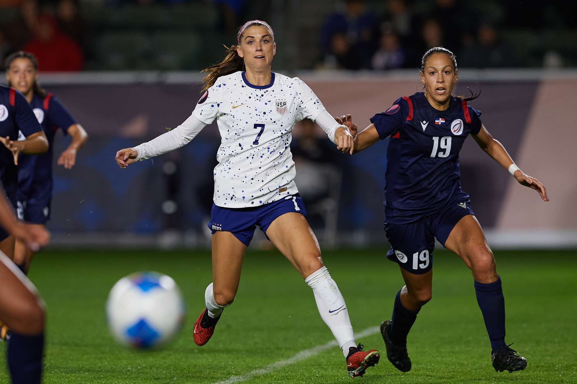 Oficial: Alex Morgan anuncia retiro del futbol; fecha de su último ...