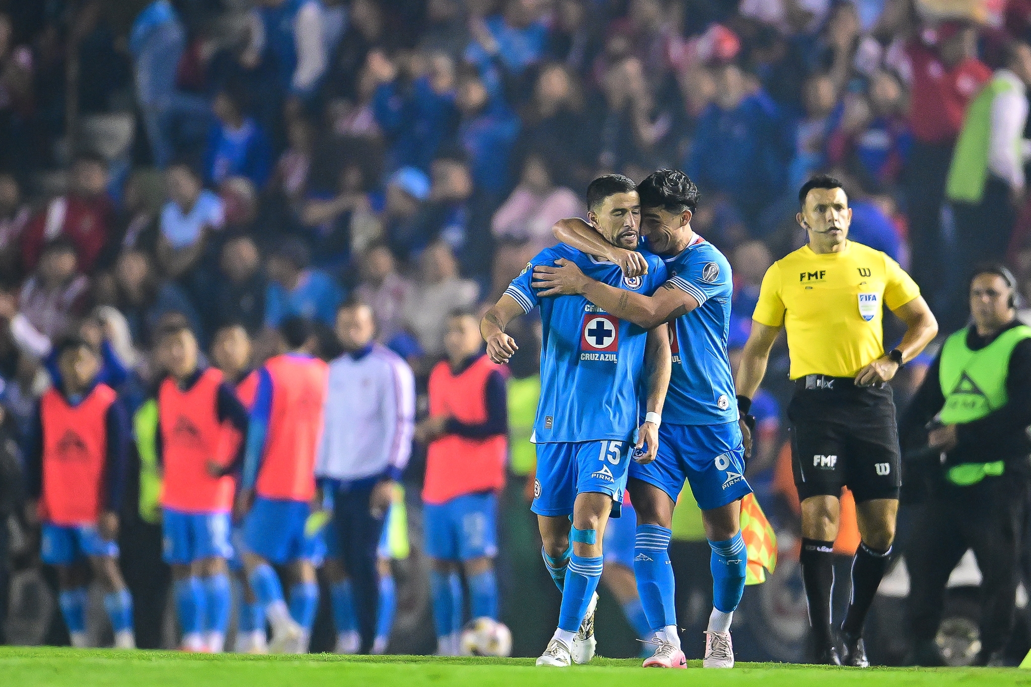 Cruz Azul - Guadalajara: Goles y Resumen Cruz Azul vs Chivas: Anota ...