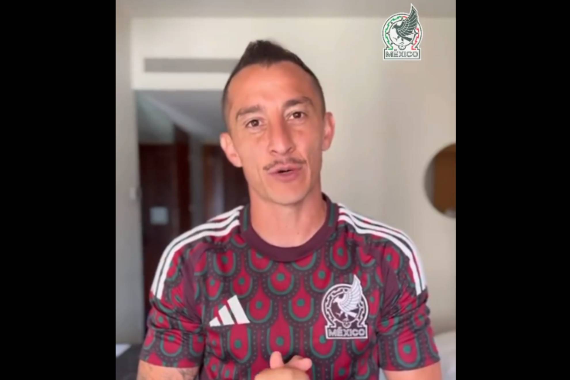 Andrés Guardado presume playera de Selección Mexicana y hace invitación ...