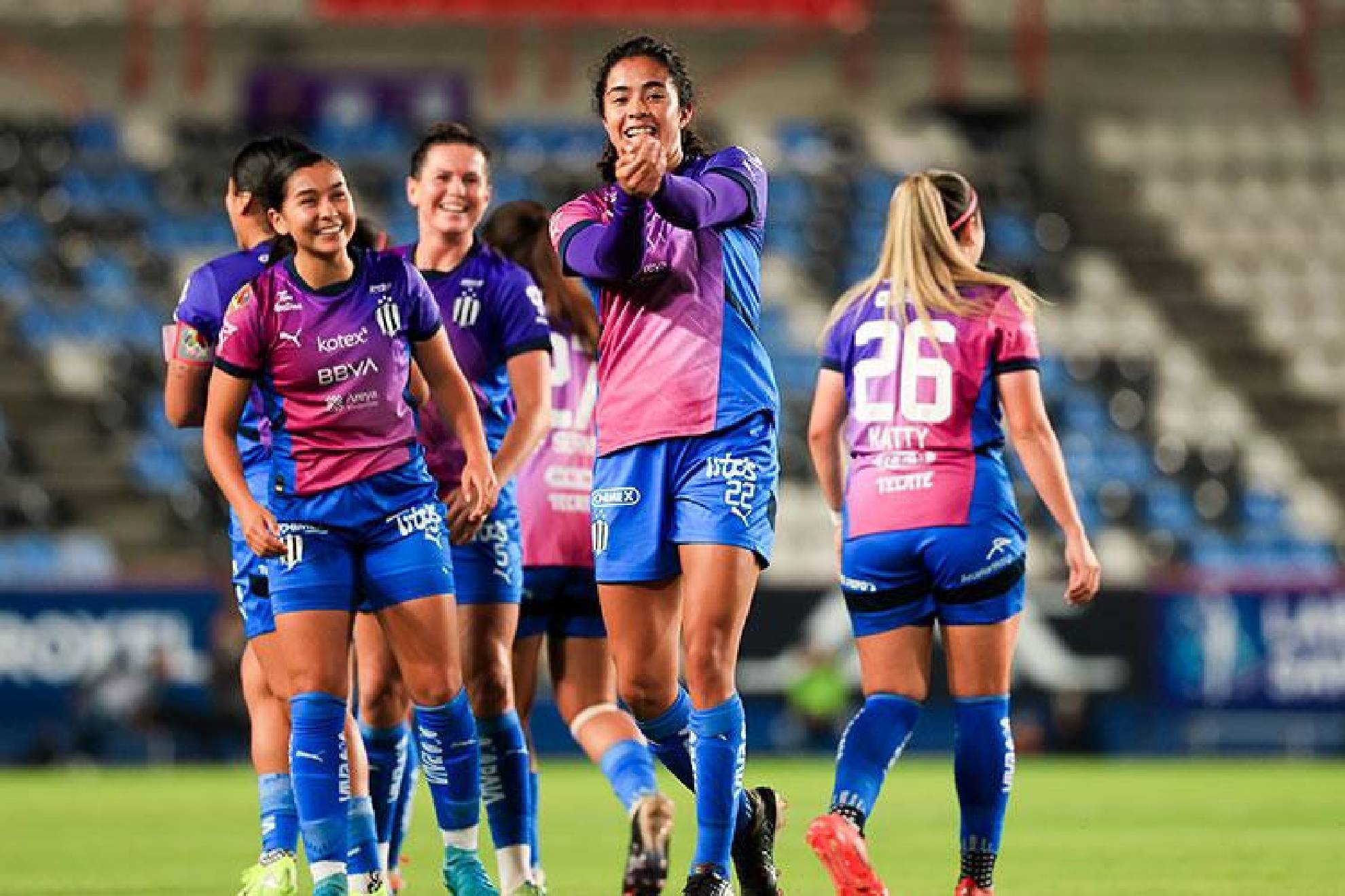 Goles y Resumen Pachuca Femenil vs Monterrey: Rayadas pone pie y medio ...