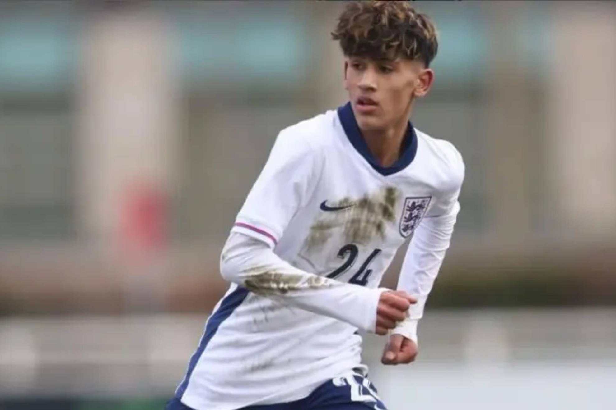 Premier League 2023-24: Cristiano Ronaldo apadrina a 'Kid Messi', al que quieren todos los ...