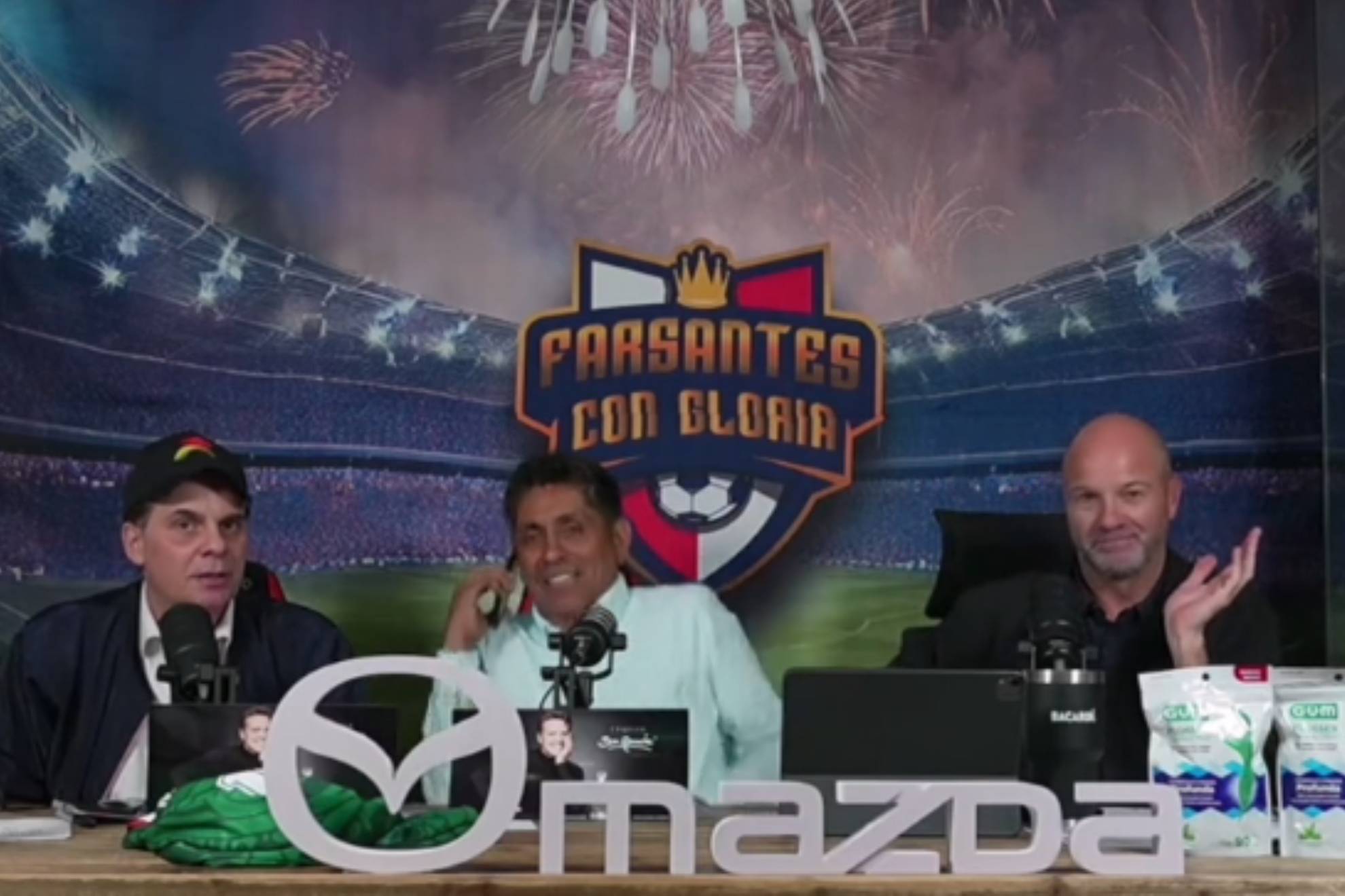 Jorge Campos recibe misteriosa llamada con Martinoli y Luis García: "Me ...