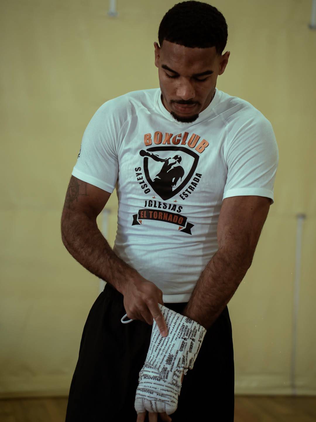 Canelo Alvarez 'cedes' his place to Jaime Munguia for world ...